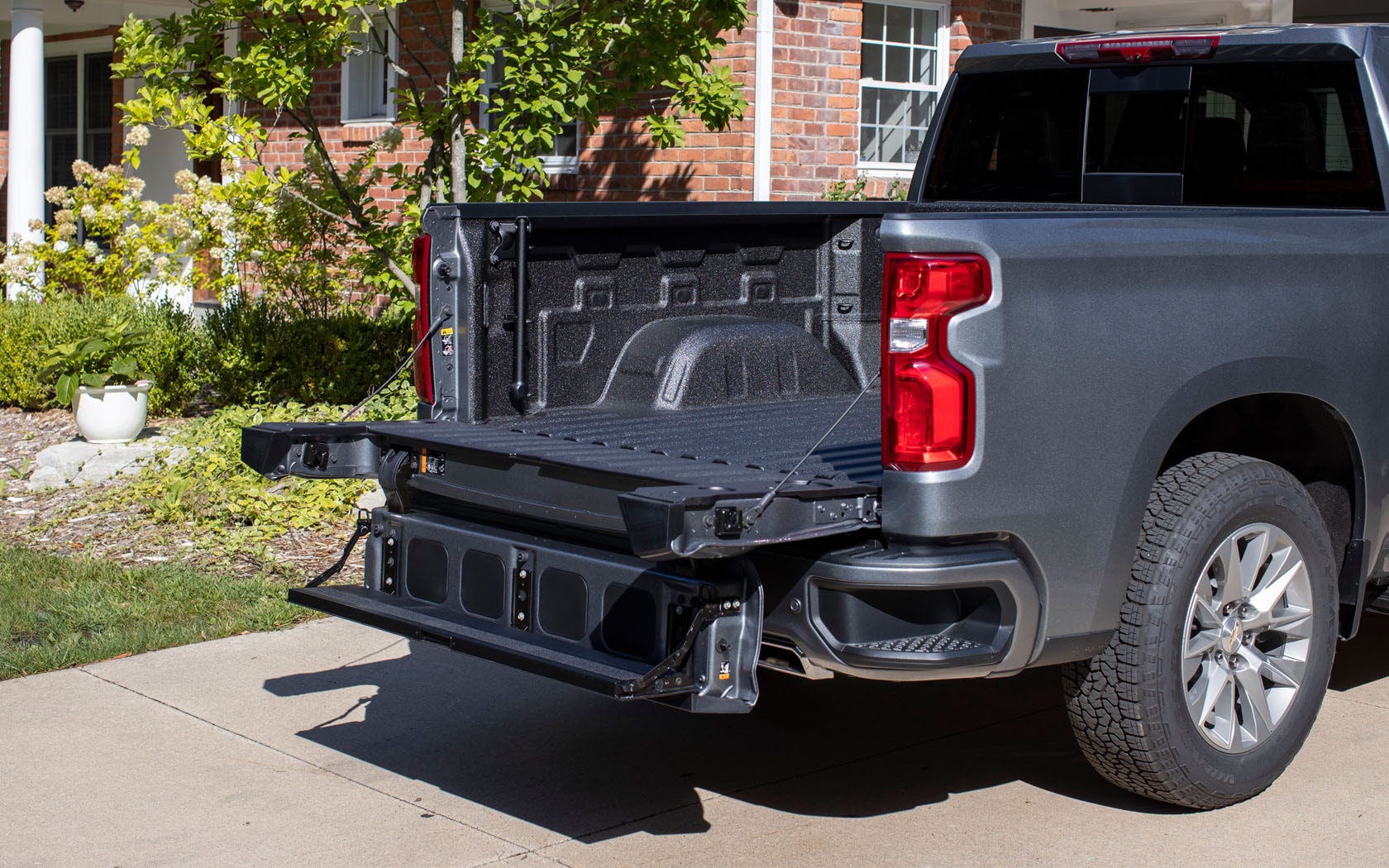 Tailgate Ramps For Pickup Trucks: Your Ultimate Guide to Safe and ...